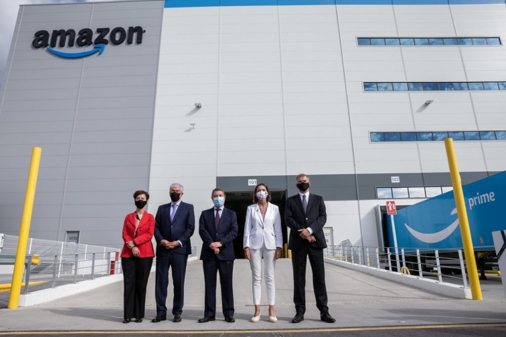 Amazon inaugura su segundo centro logístico en la localidad toledana de ...